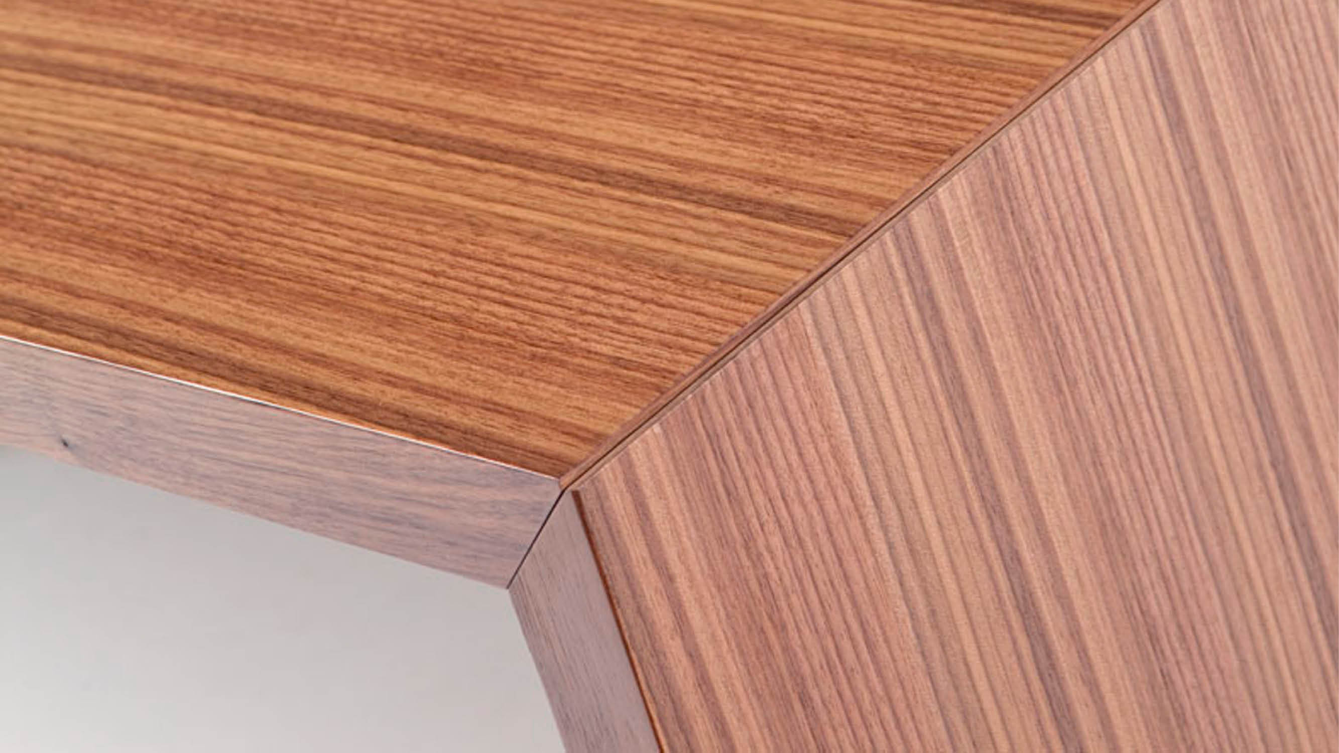 Emphasis Detail Shot4 | William Hands